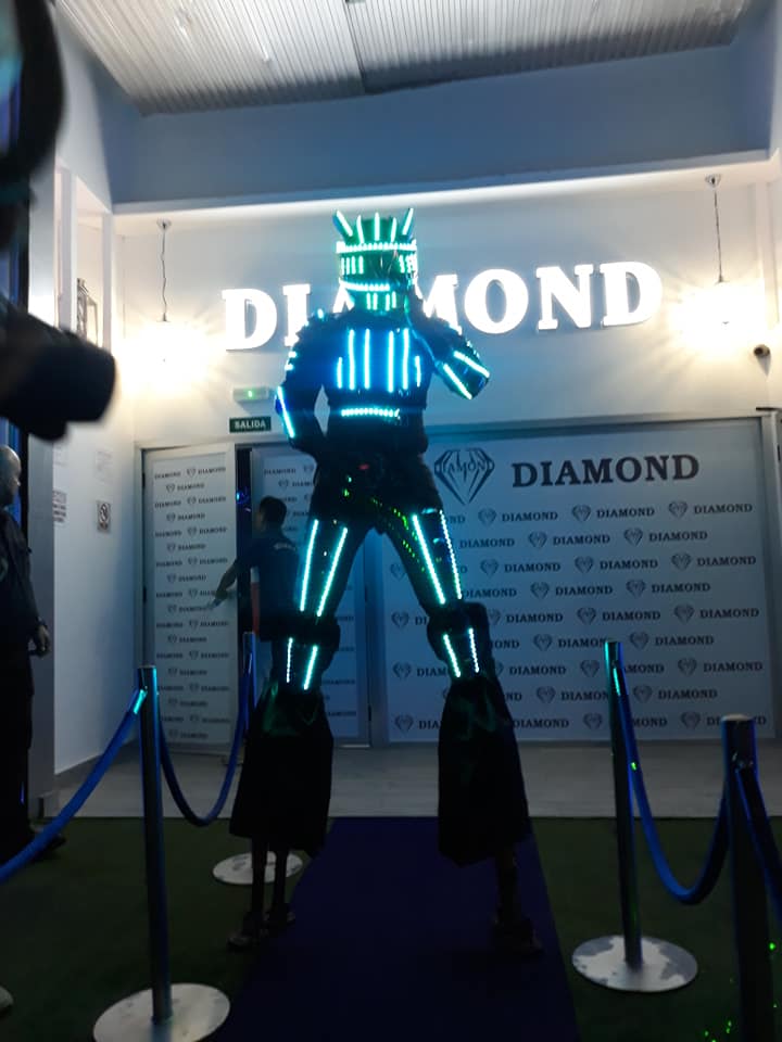 Show de Robot LED en Diamond | Eventshops